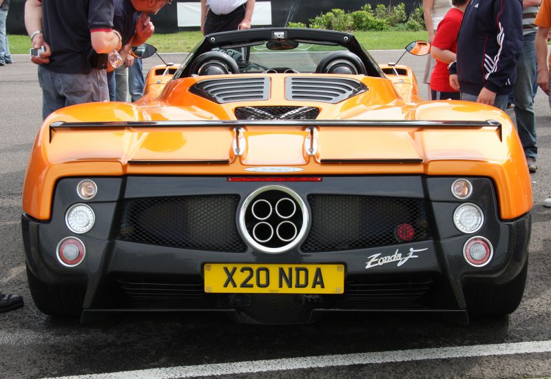 Pagani Zonda technical specifications and fuel economy